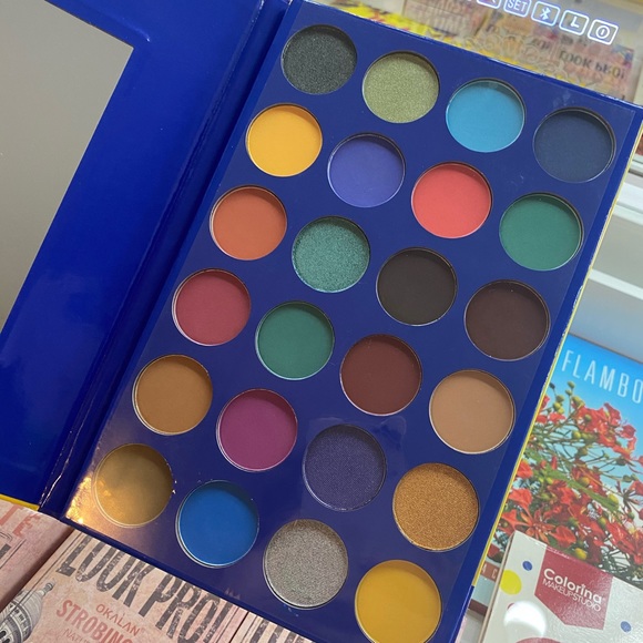 Makeup | Colorina Eyeshadow Palette | Poshmark